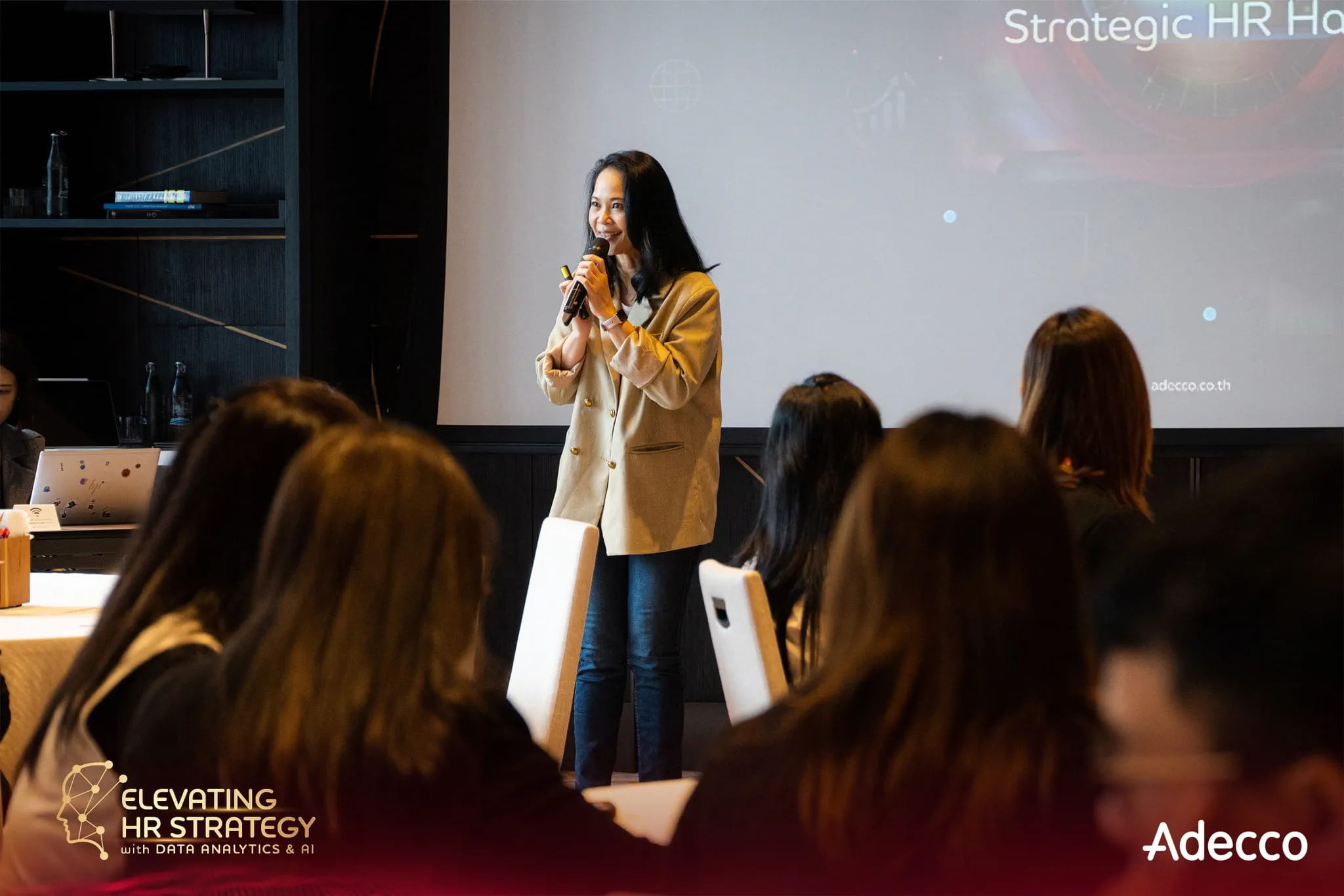 Adecco Thailand - งานสัมมนาในหัวข้อ Elevating HR Strategy with Data Analytics & AI