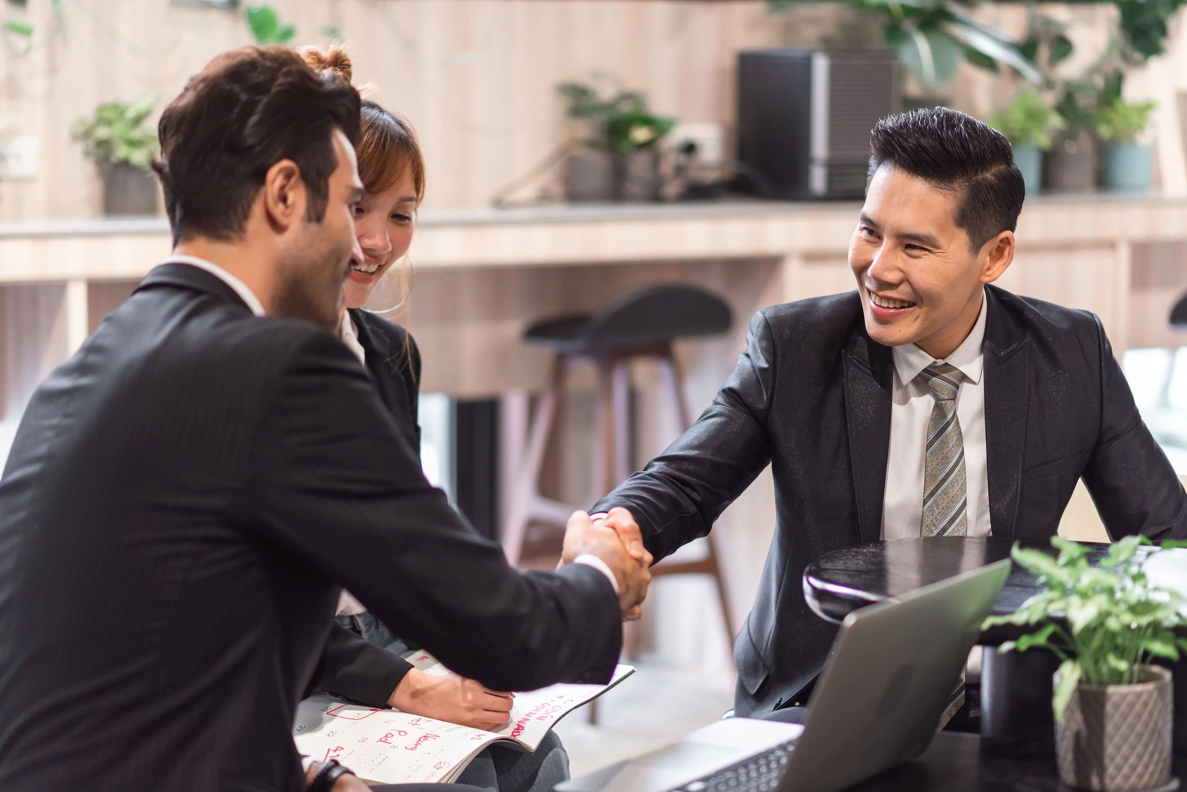 Adecco - Find your ideal HR Solutions