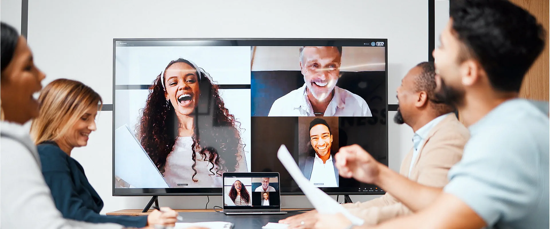 Proximity Bias: How can it affect your business?